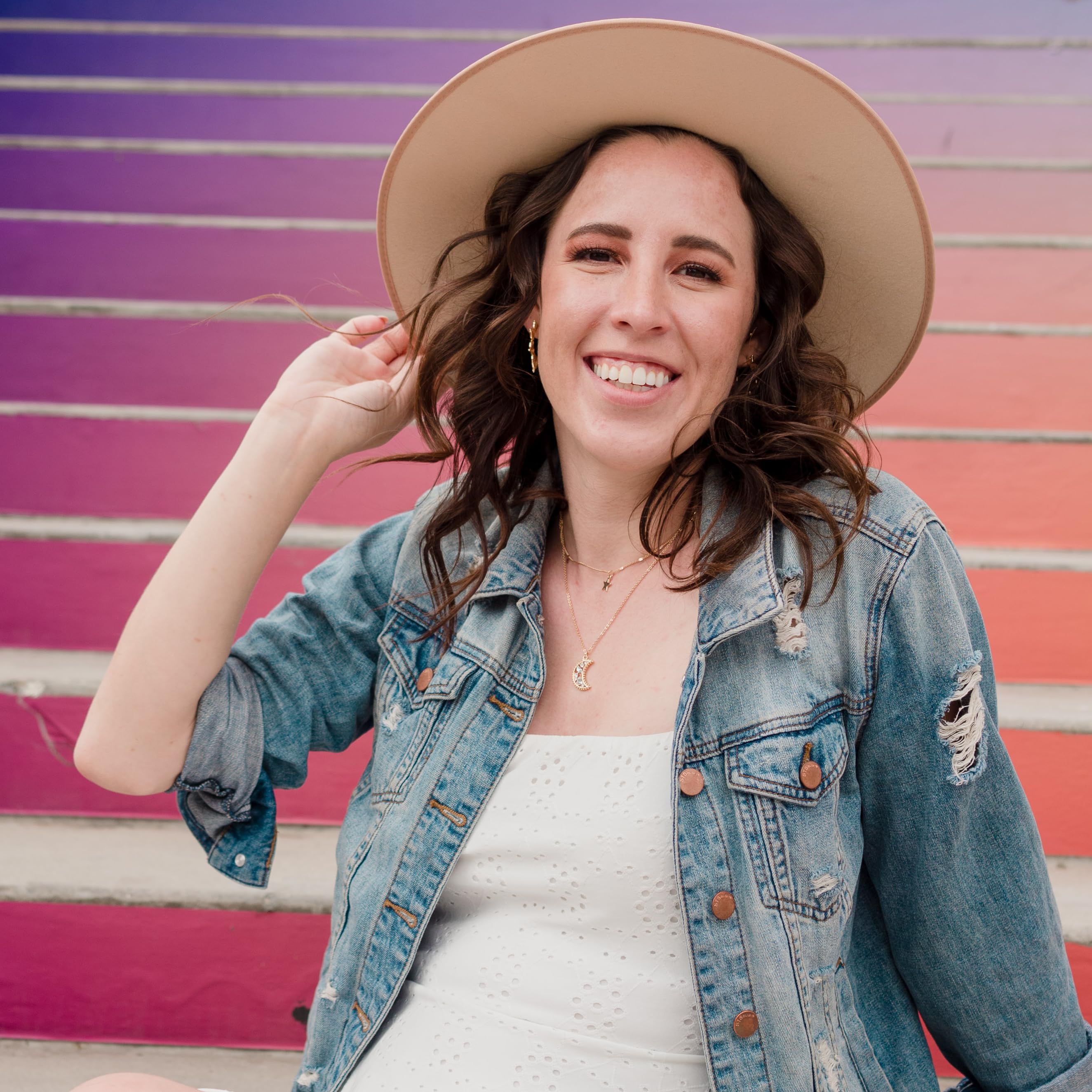 Stephanie Kelly's Amazon Page