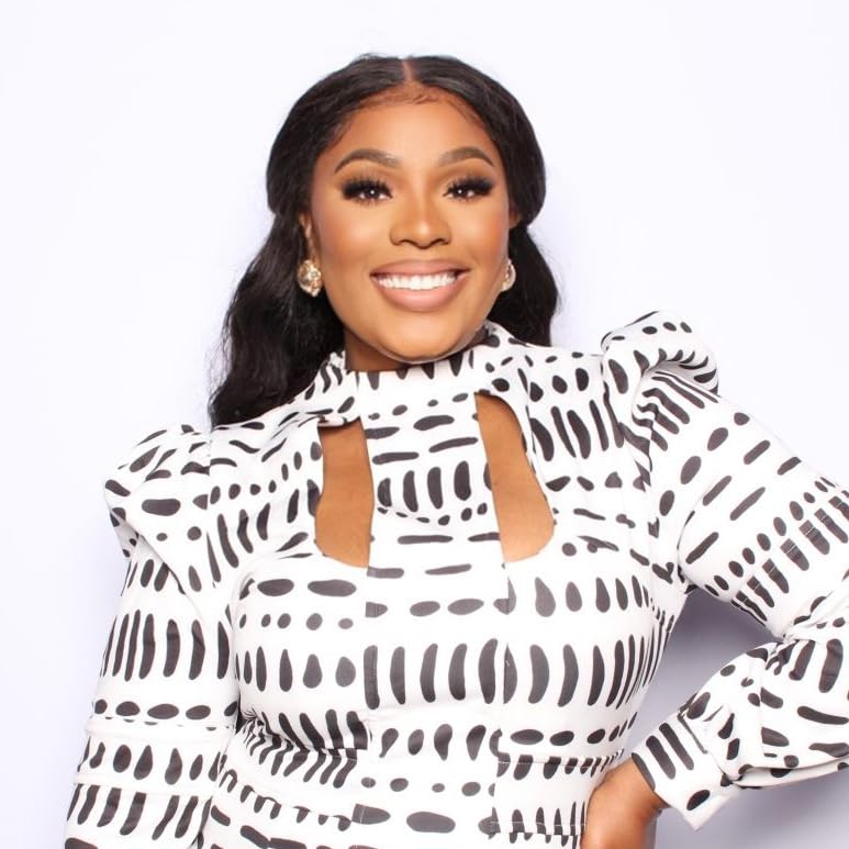 Renee Loren 💕's Amazon Page