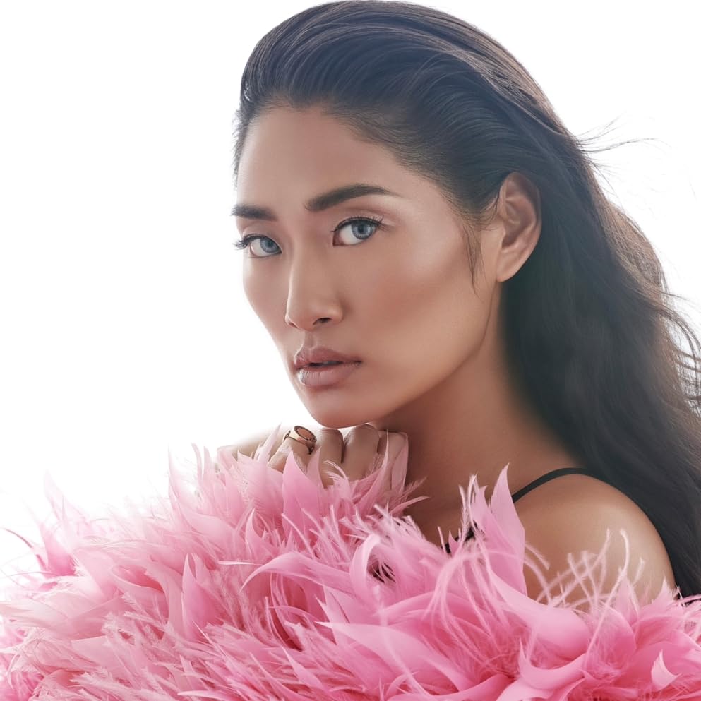 Chloe Flower's Amazon Page