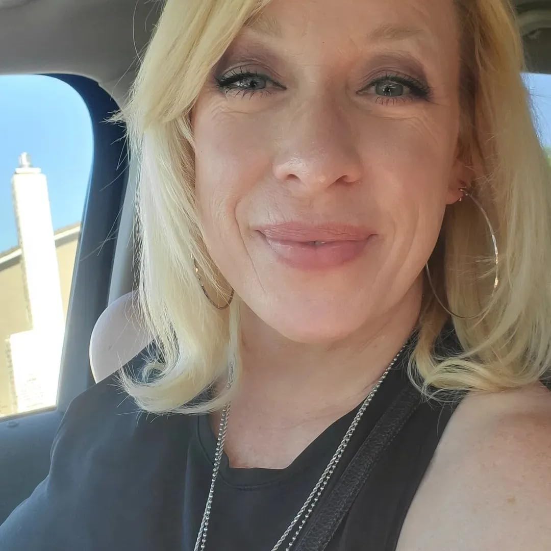 Jennifer Alvarez's Amazon Page