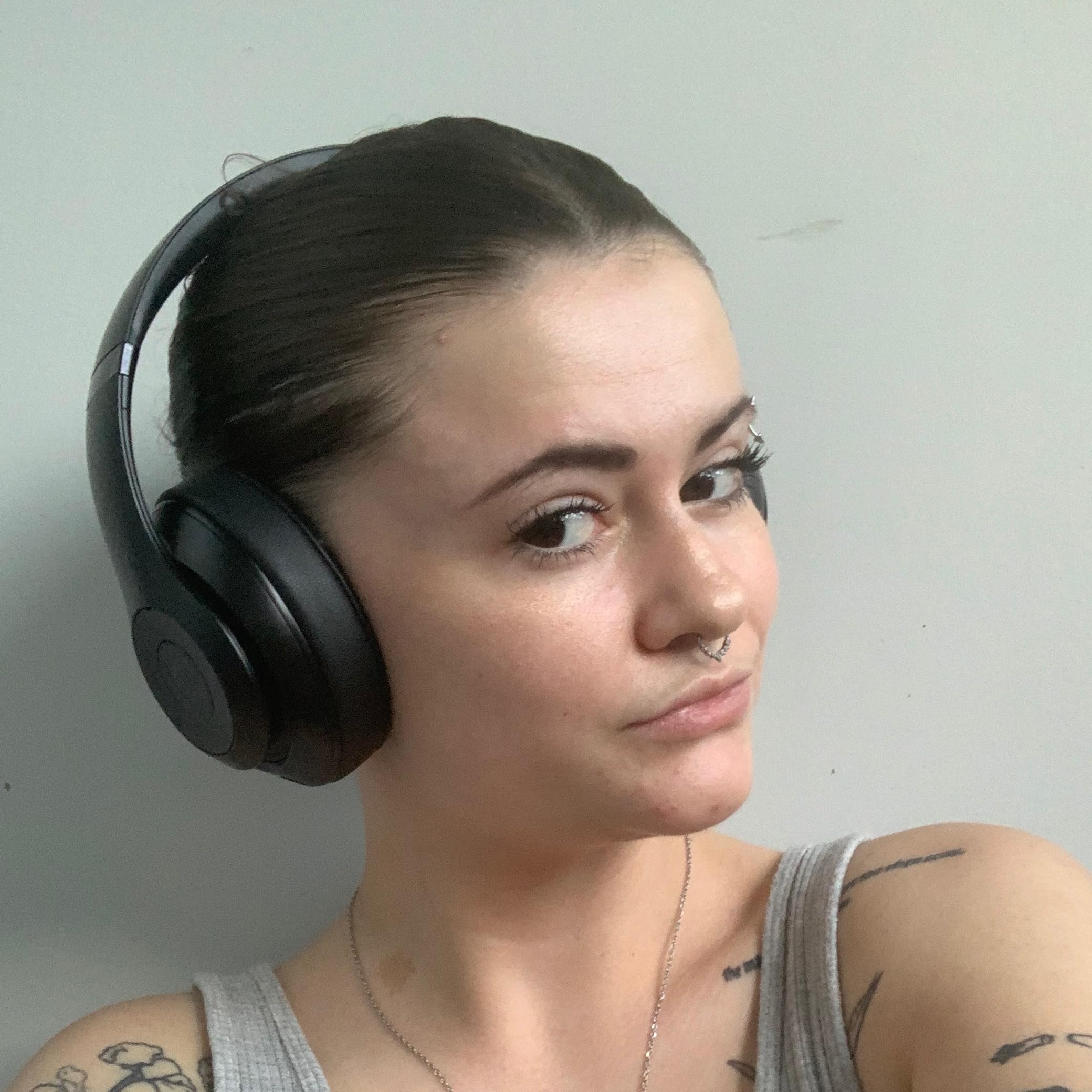 Emily's Favorite Things 💕🦋🧚🏻's Amazon Page