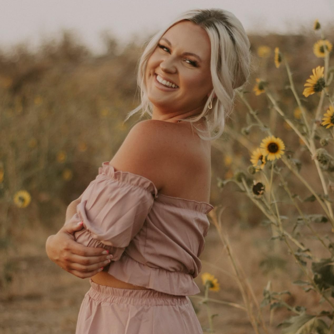 Taylor Sweely's Amazon Page