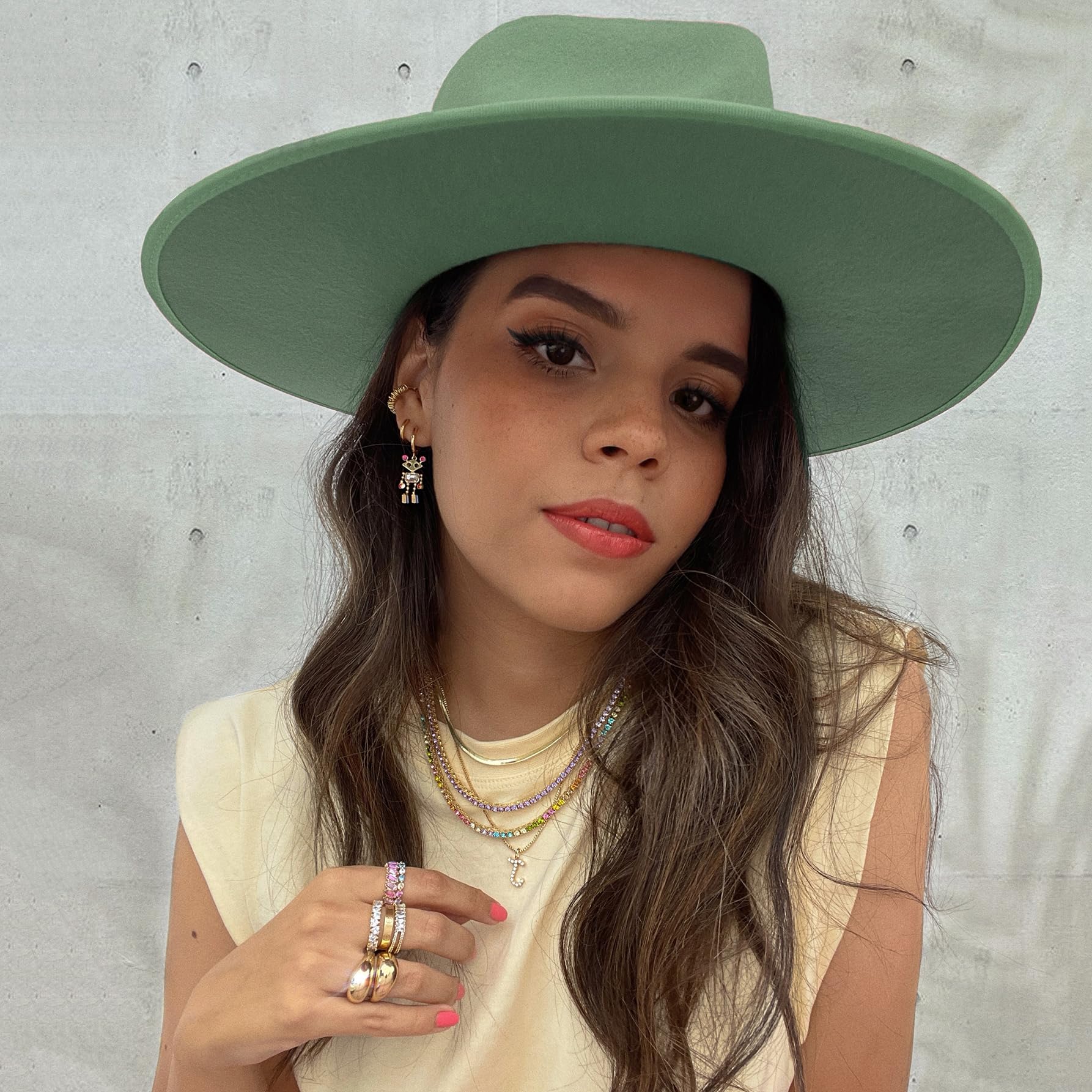 Jannel Castillo's Amazon Page