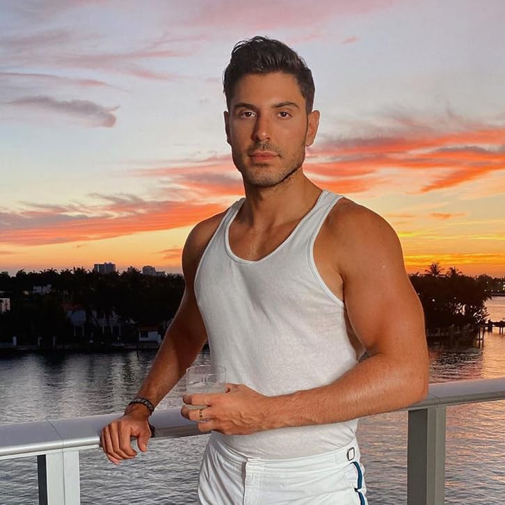 Joey Zauzig's Amazon Page