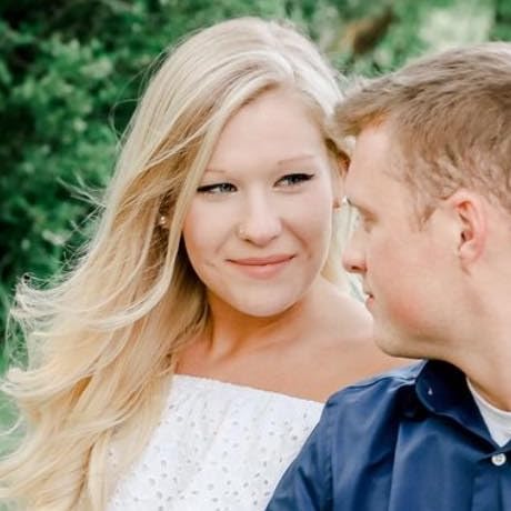 Sarah Yates's Amazon Page