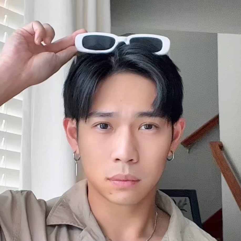 Peter Le's Amazon Page