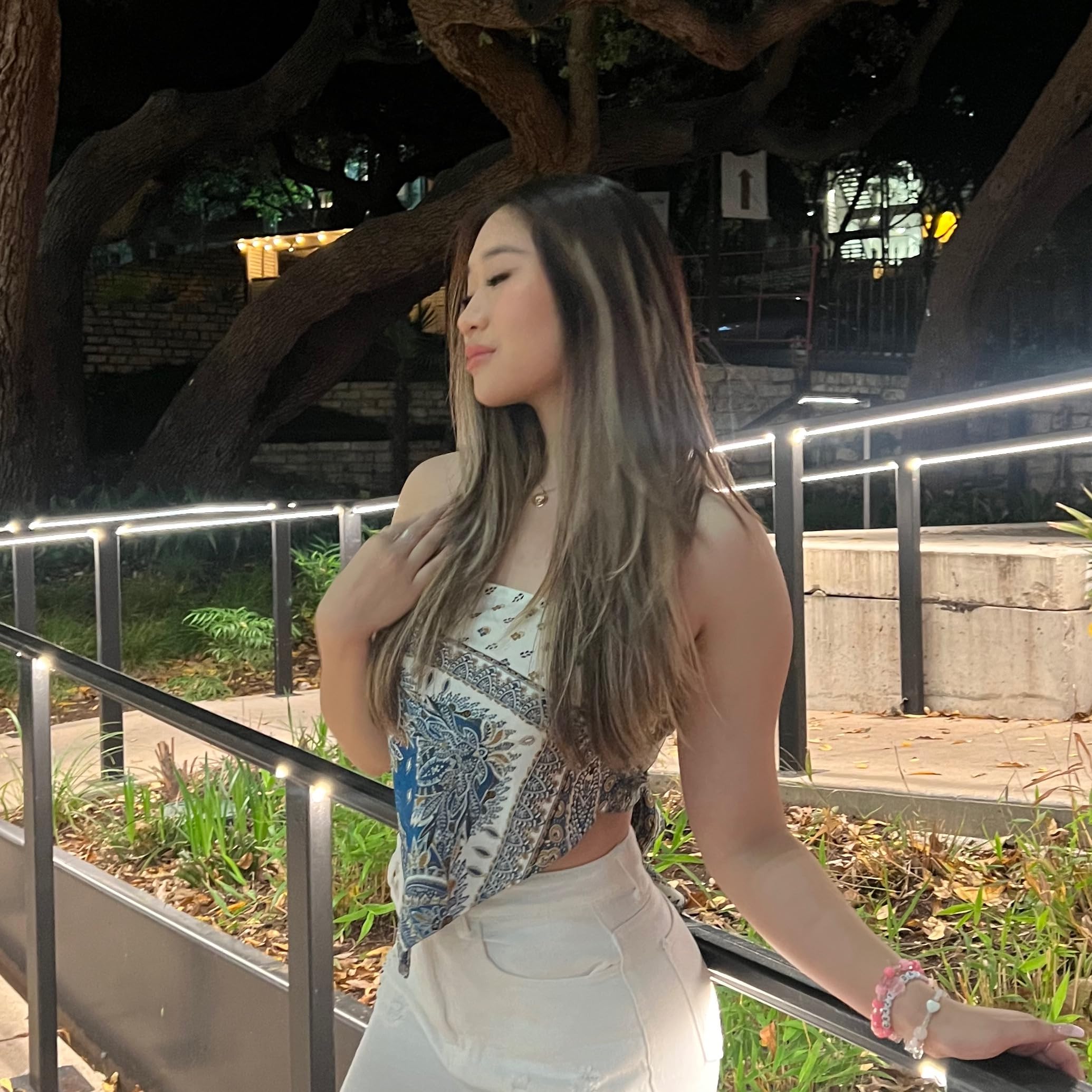 daisy nguyen's Amazon Page