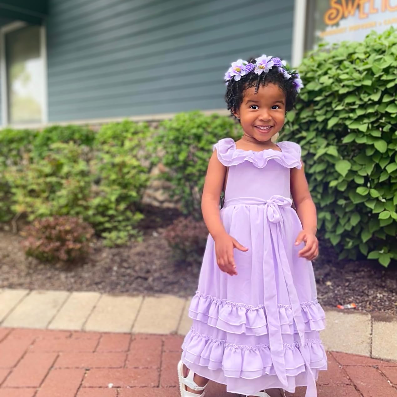 Isabella Fryer's Amazon Page