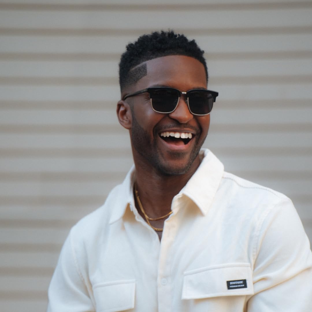 Lorenzo Hines's Amazon Page