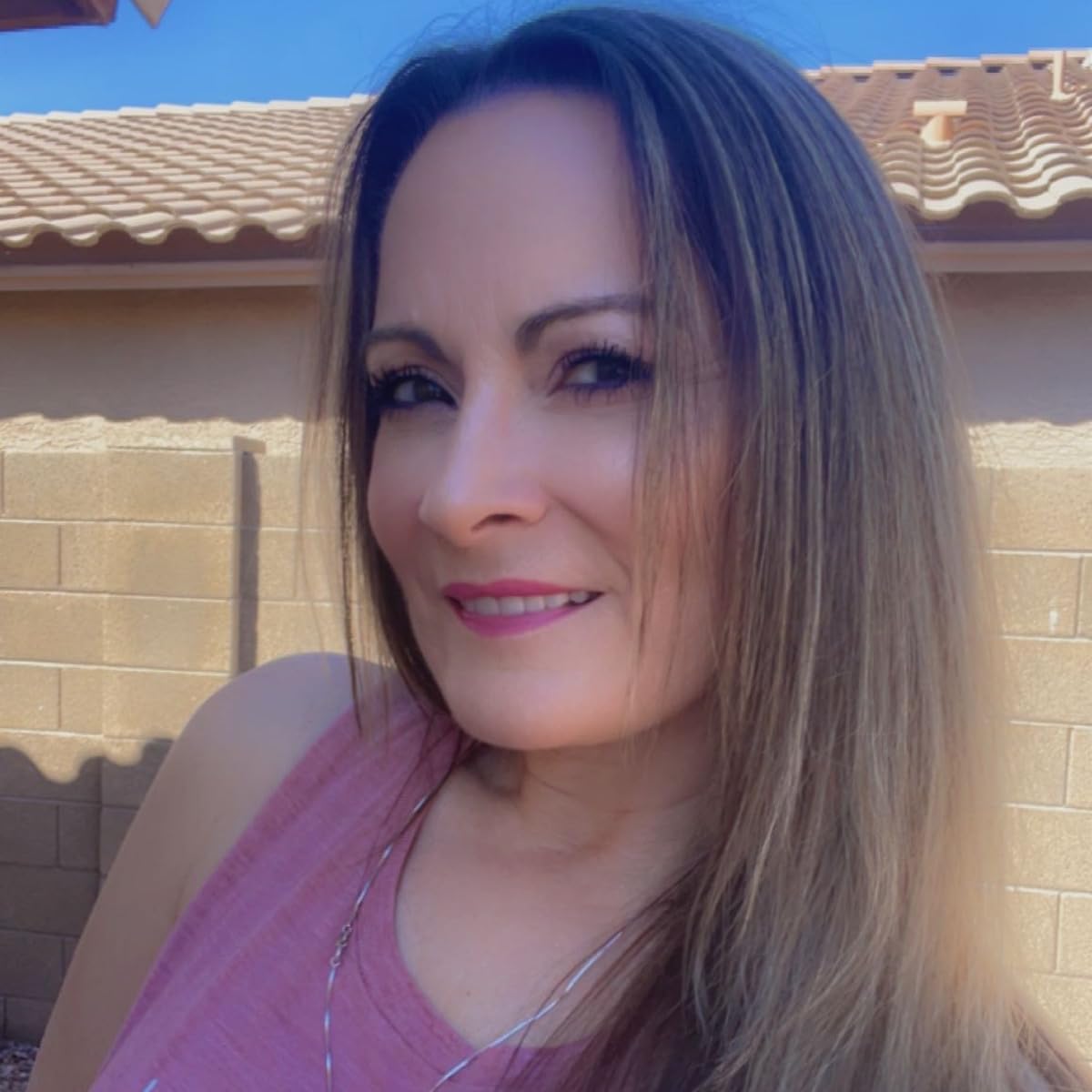 It's Jen Lynn's Amazon Page