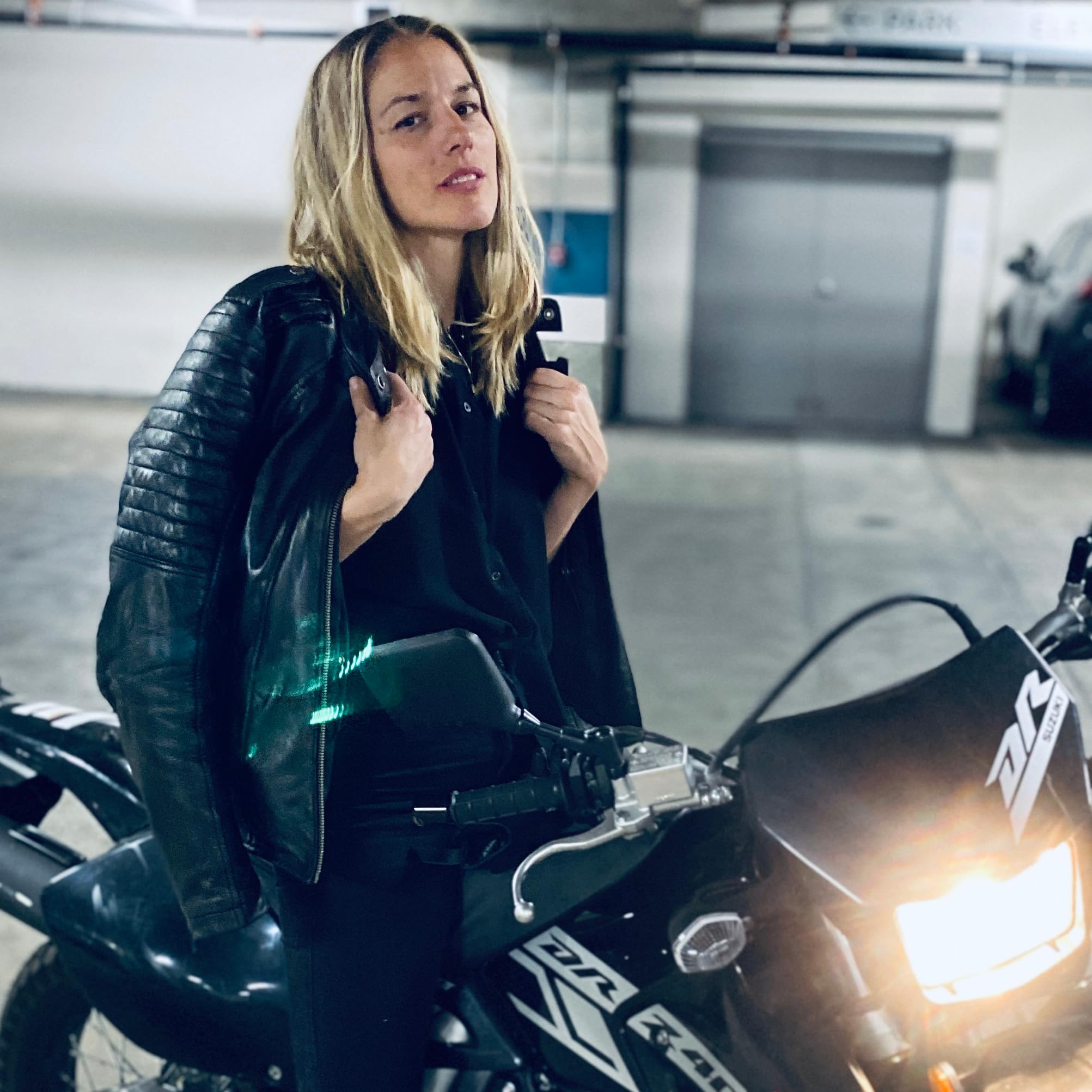 Jennifer Schanuth's Amazon Page