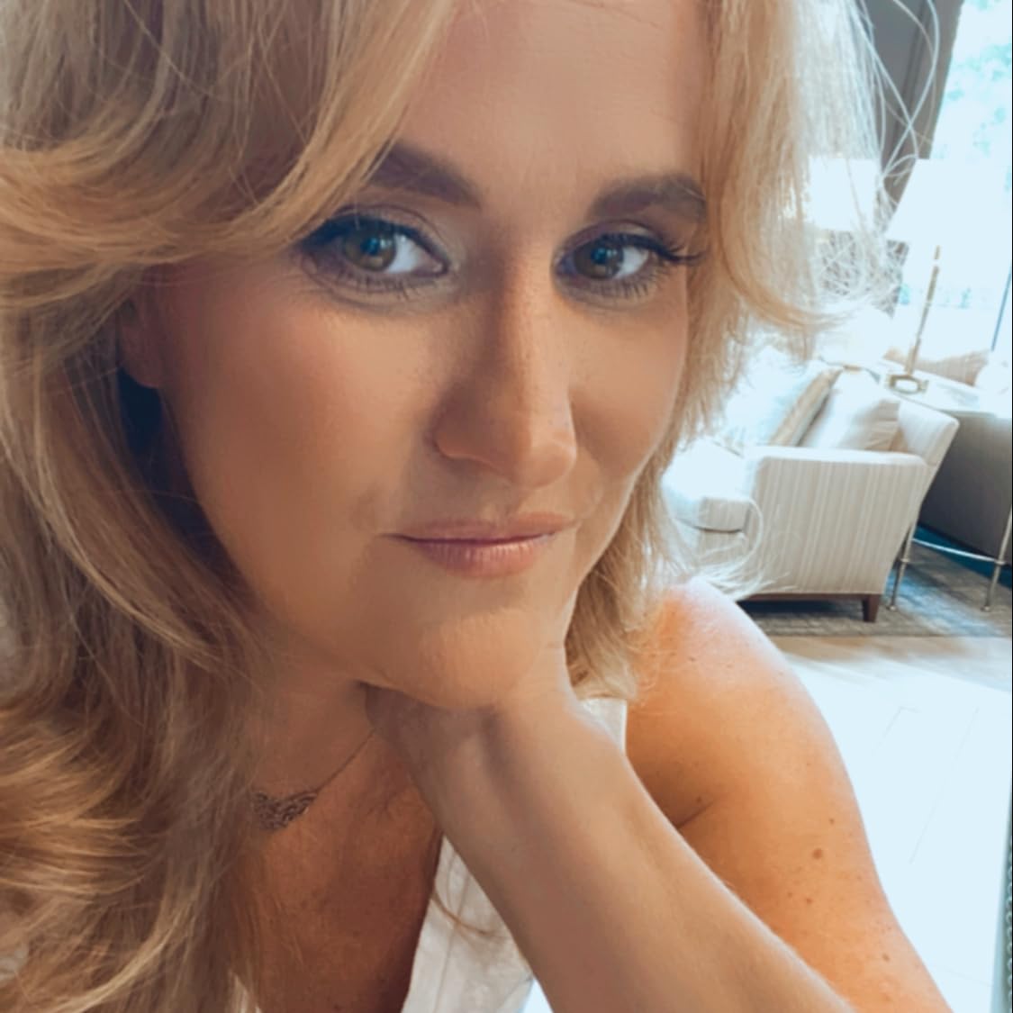 Jennifer Shipe's Amazon Page