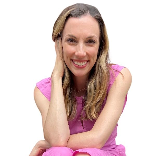 Jessica Grizzaffi of The Grizz Hizz's Amazon Page