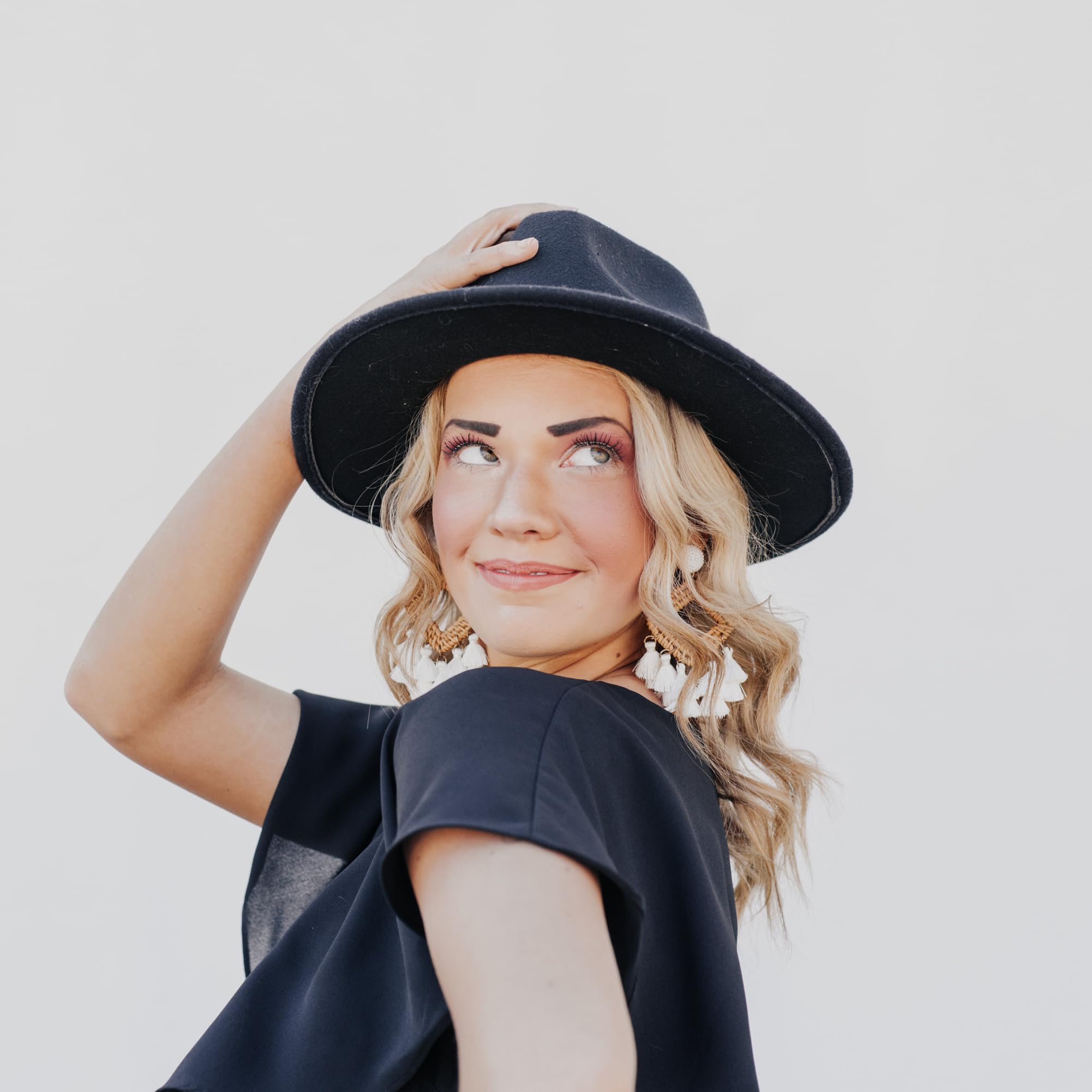 Jessica Goodman's Amazon Page