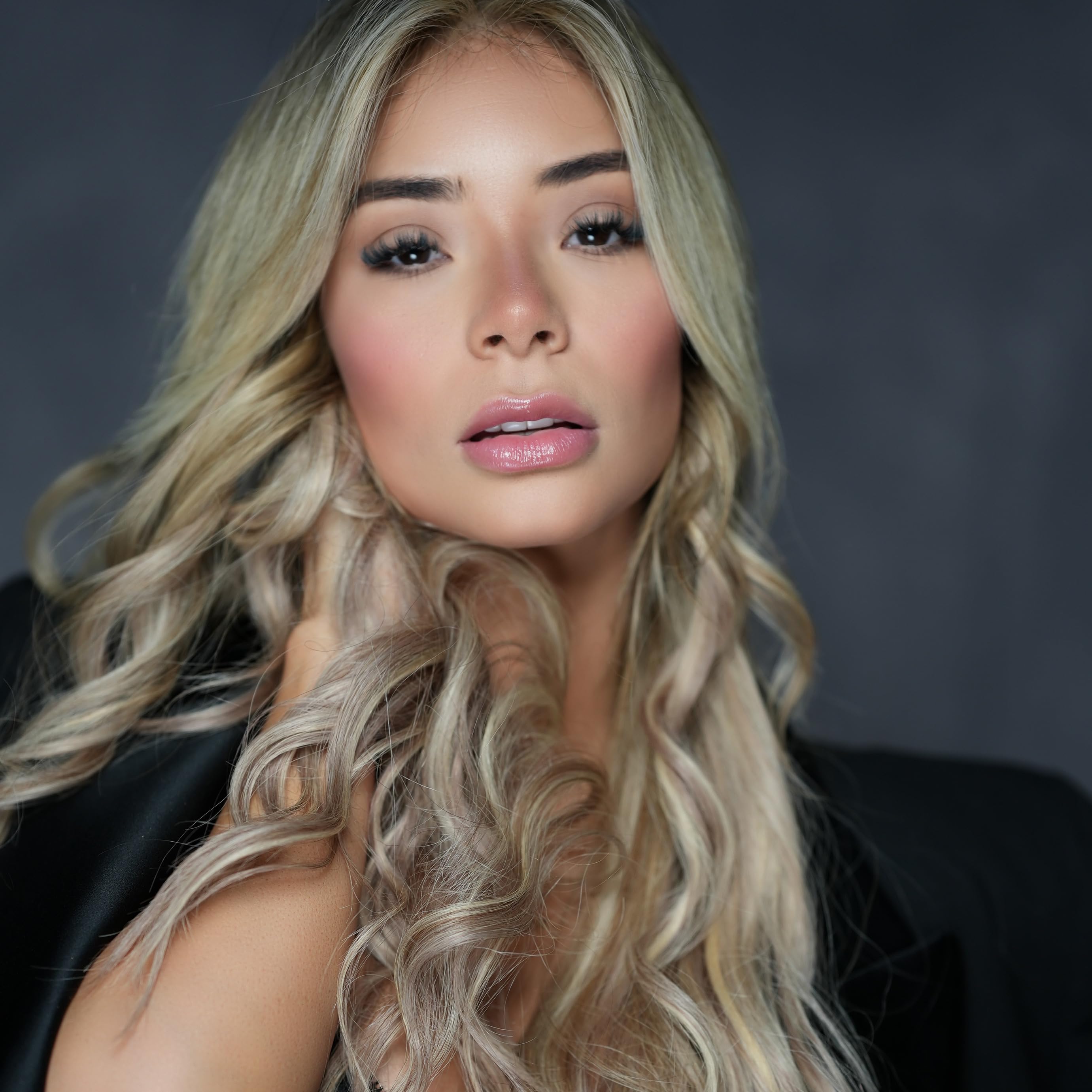 Joaa Vasquez's Amazon Page