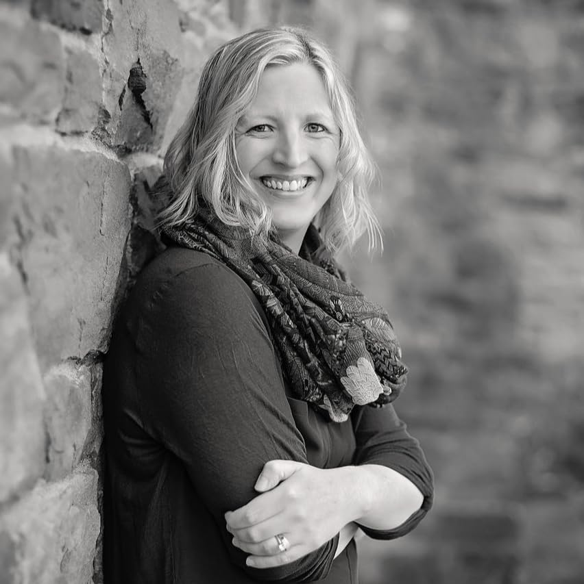 Joyana Peters's Amazon Page