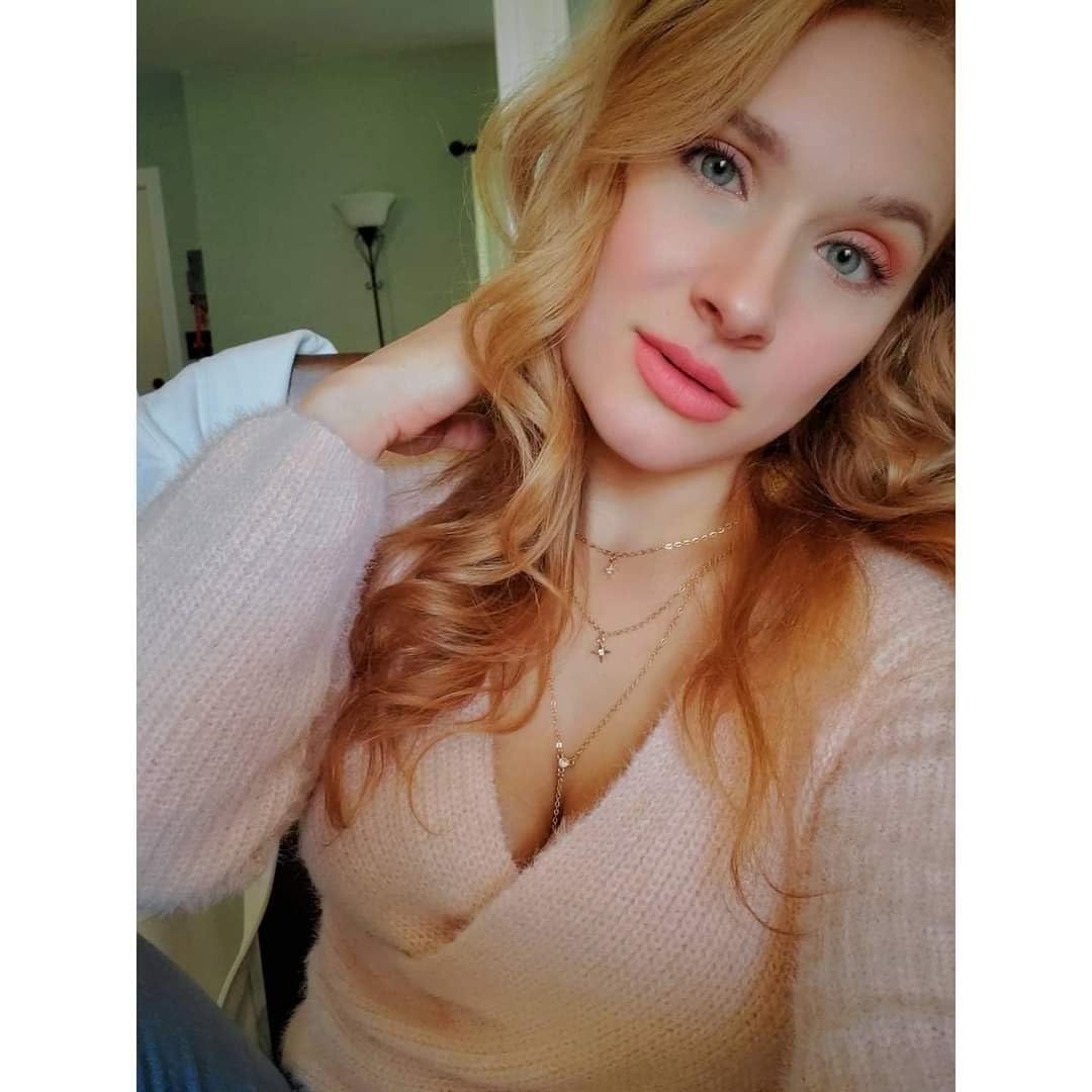 JULIA G's Amazon Page