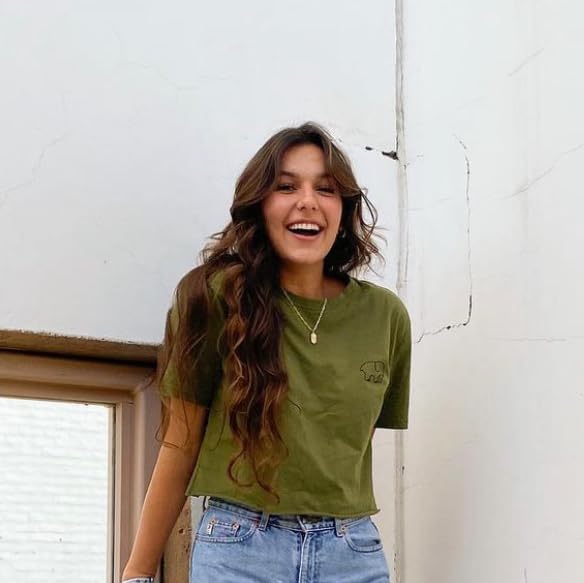 Julia Poe's Amazon Page