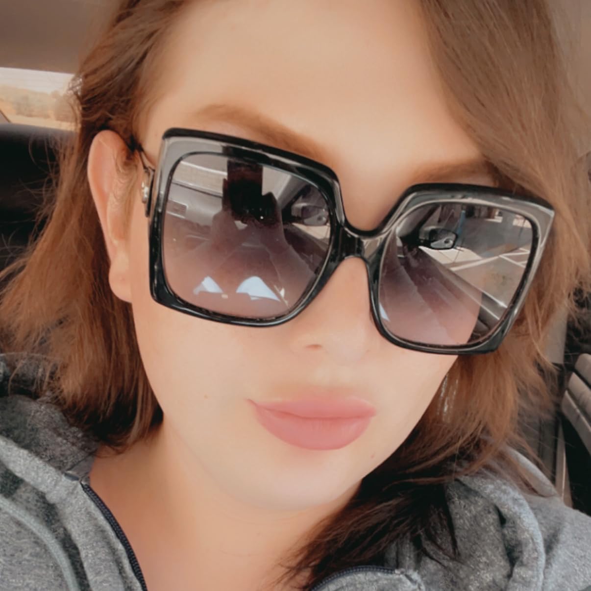 Sofi castrejon's Amazon Page