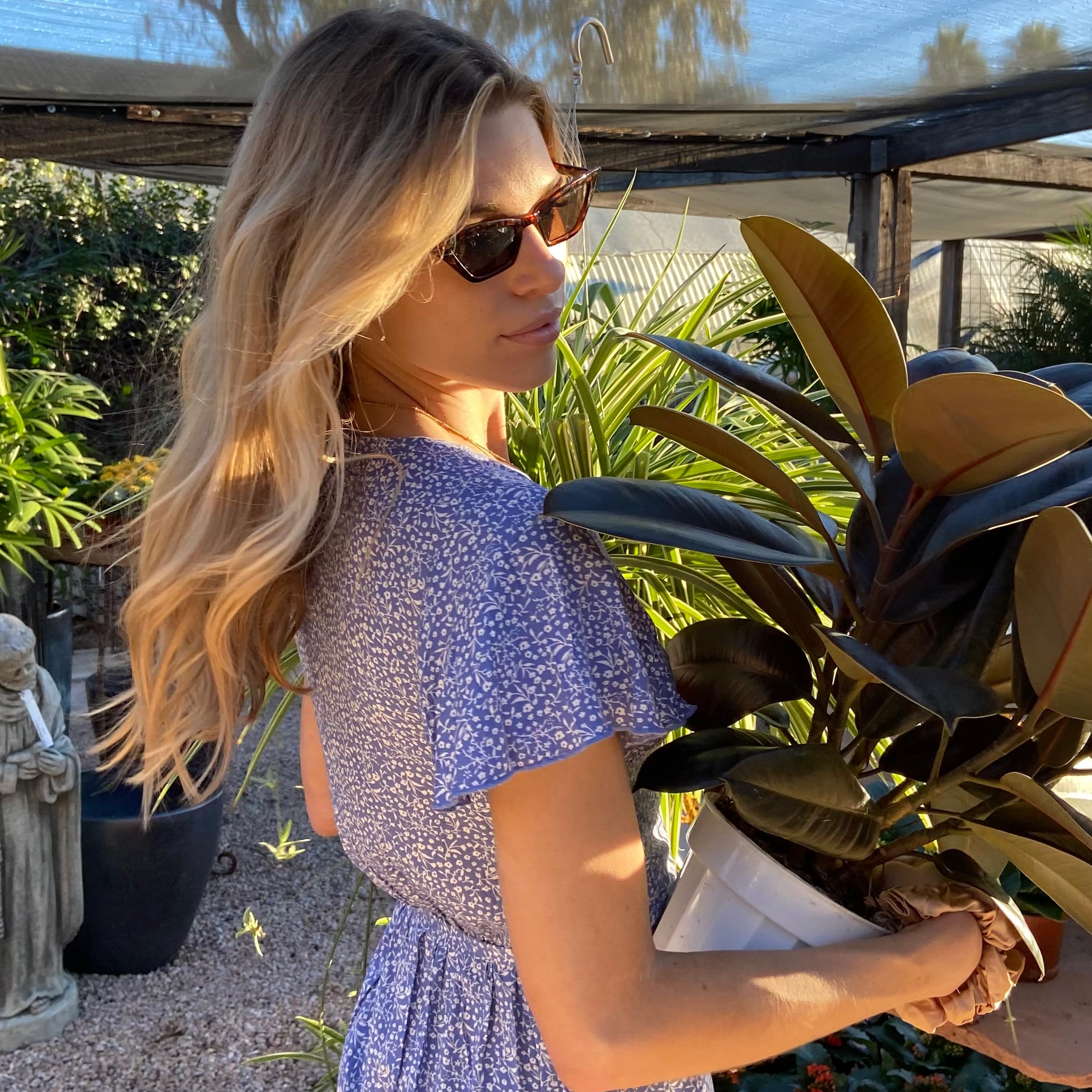 Laura • Simple Eclectic's Amazon Page