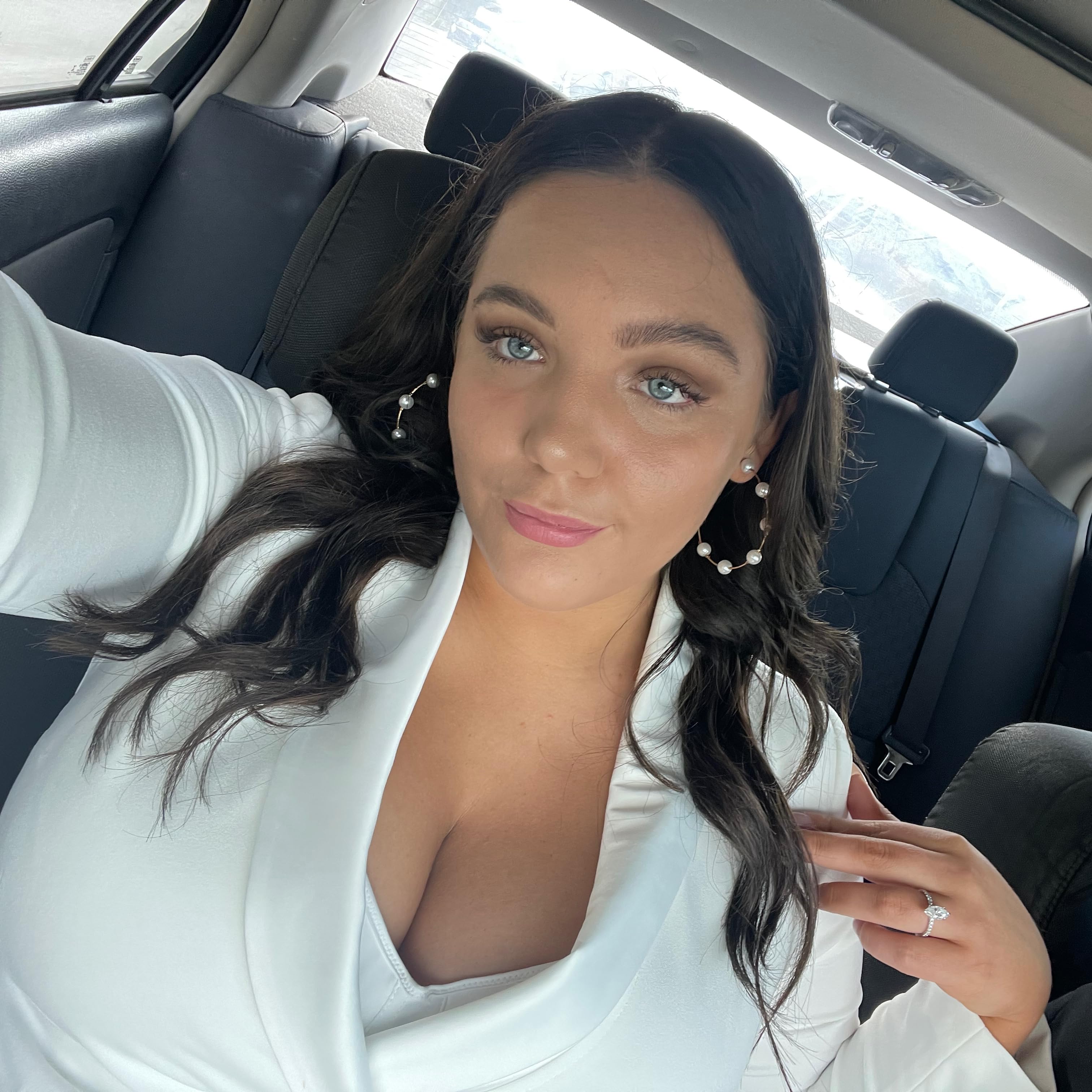 Laurel Robb's Amazon Page