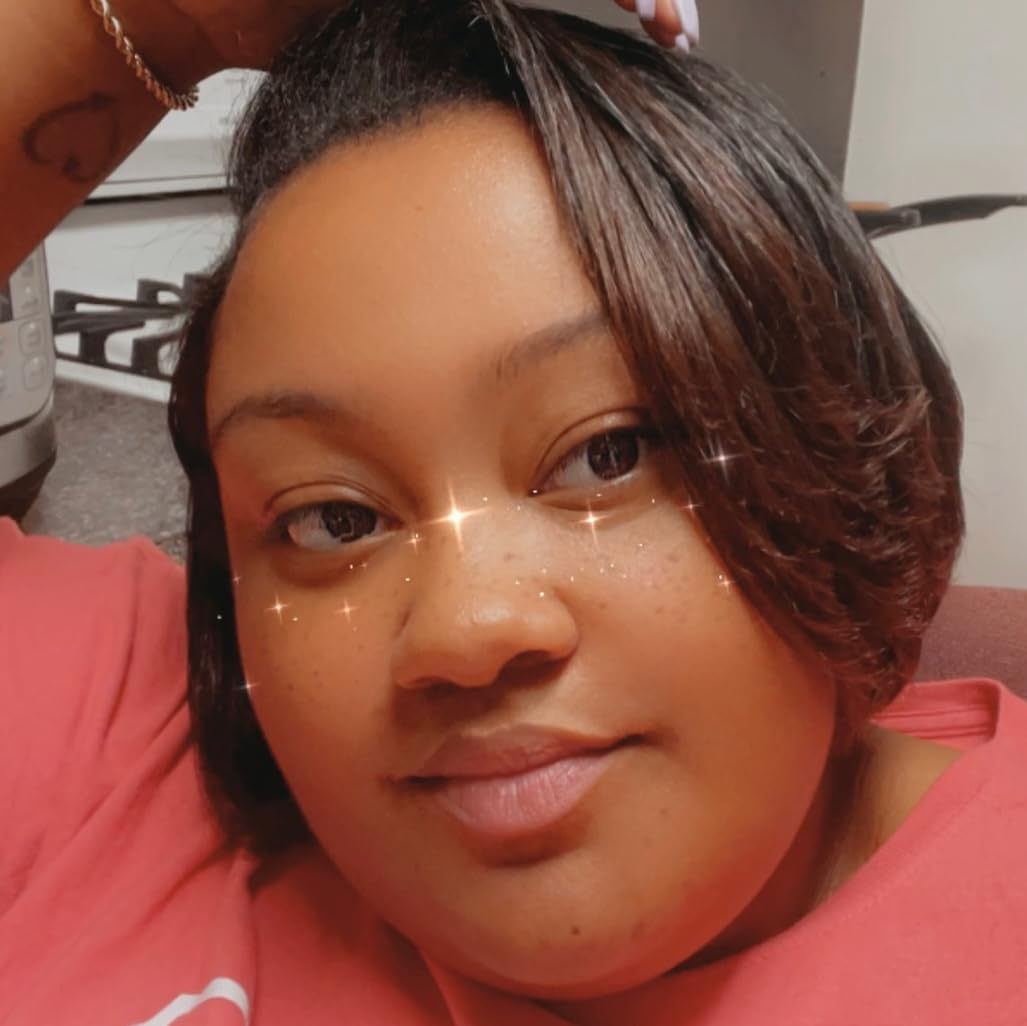 Lavenia Norris's Amazon Page