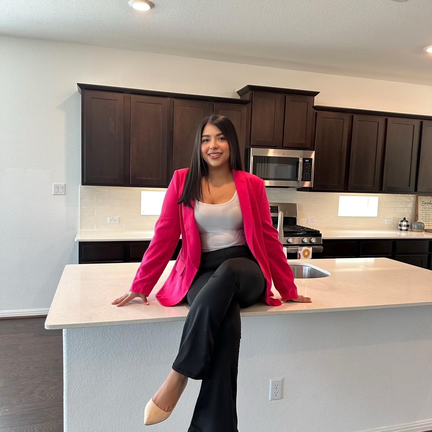 Isela Solis's Amazon Page