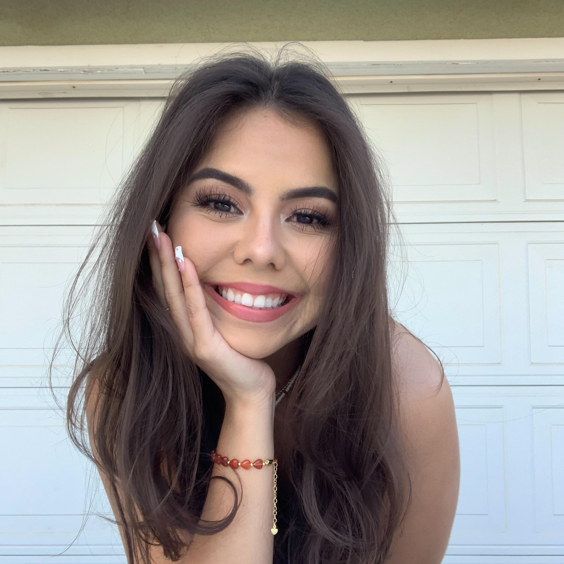 Linda Gutierrez's Amazon Page