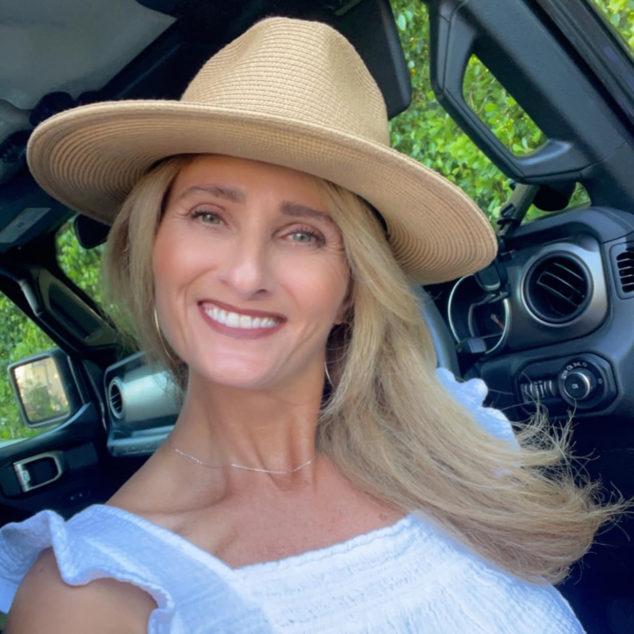 Mar's Favorite Finds's Amazon Page