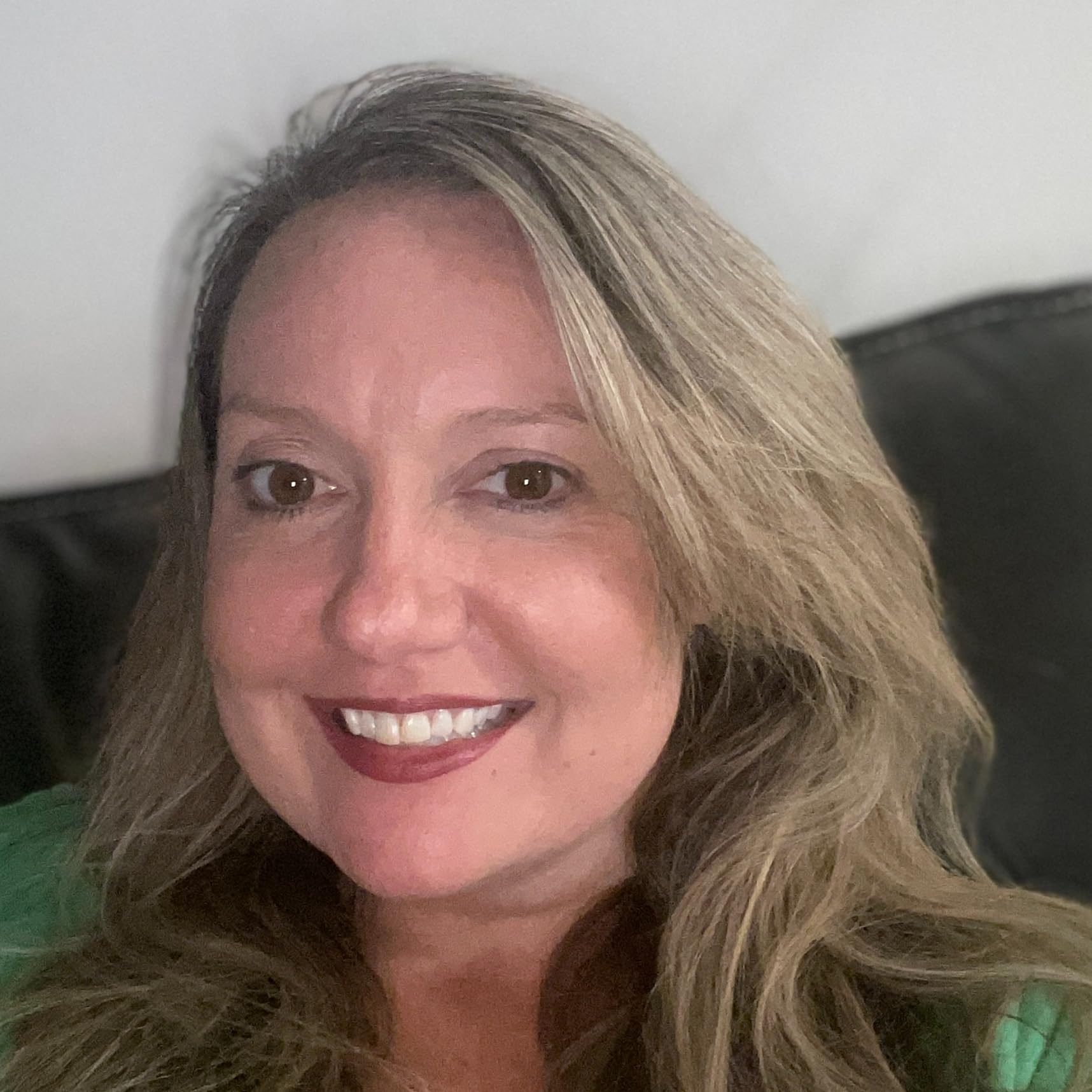 Kari Johnsen's Amazon Page