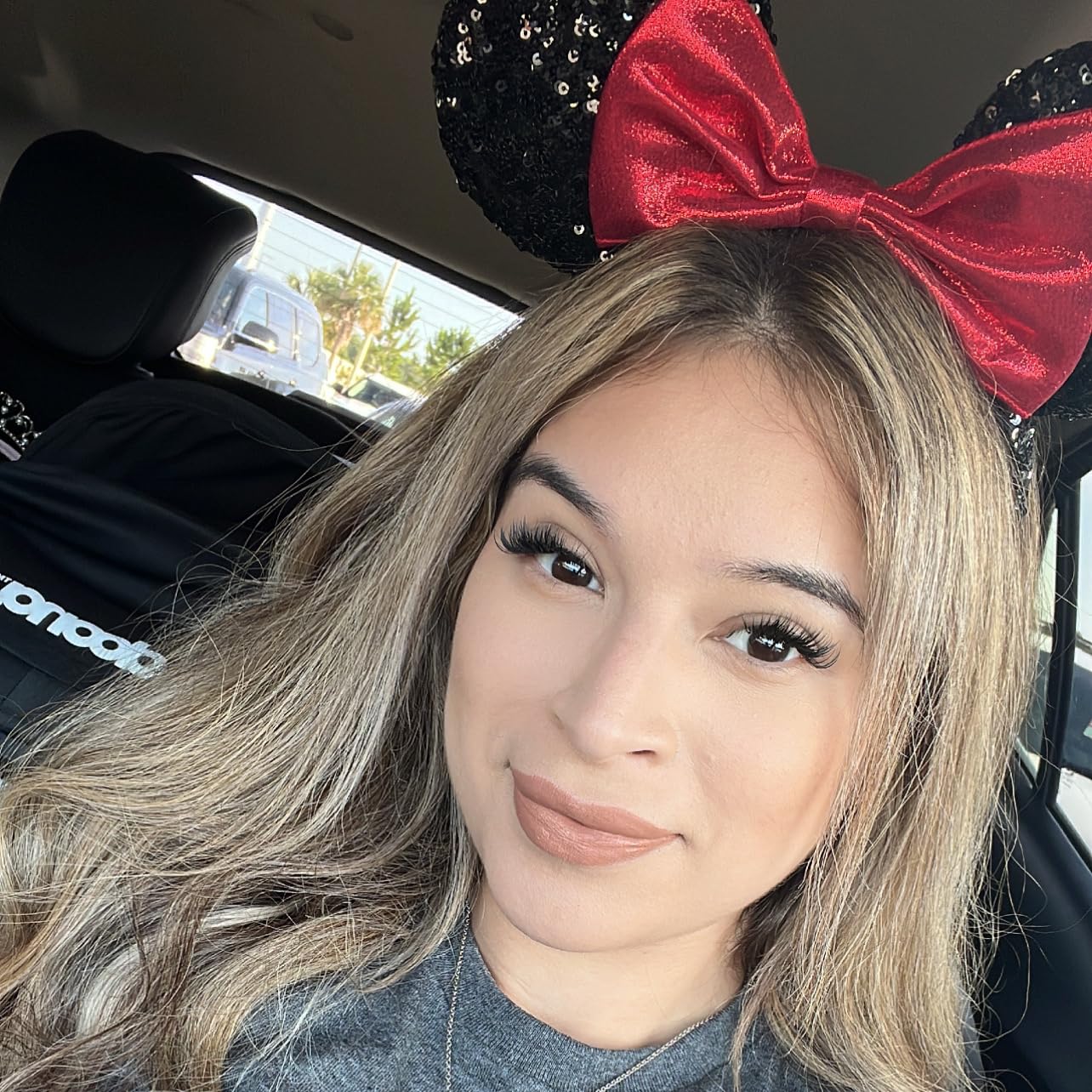 Lizette's Amazon Page