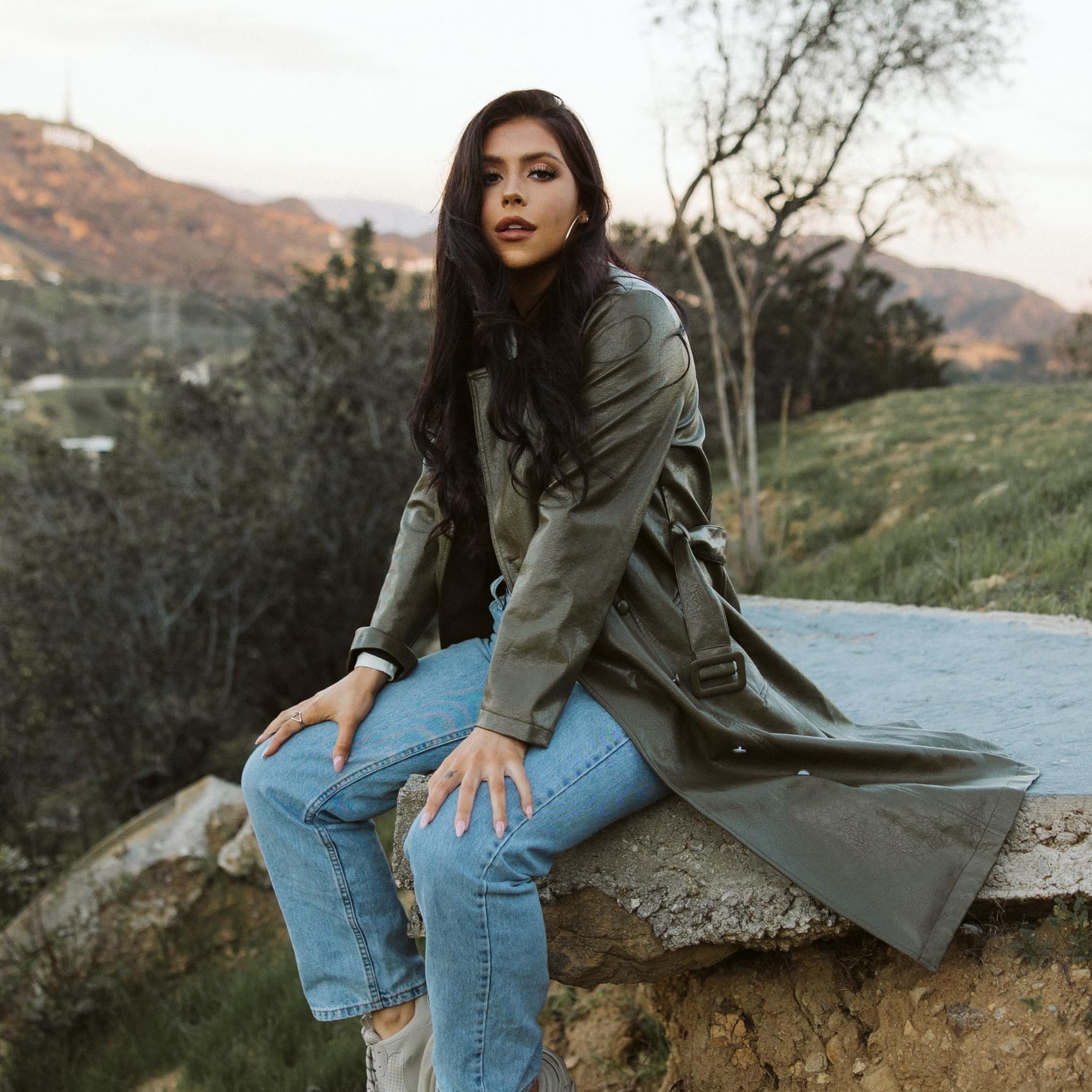 Lizzie Morgan's Amazon Page