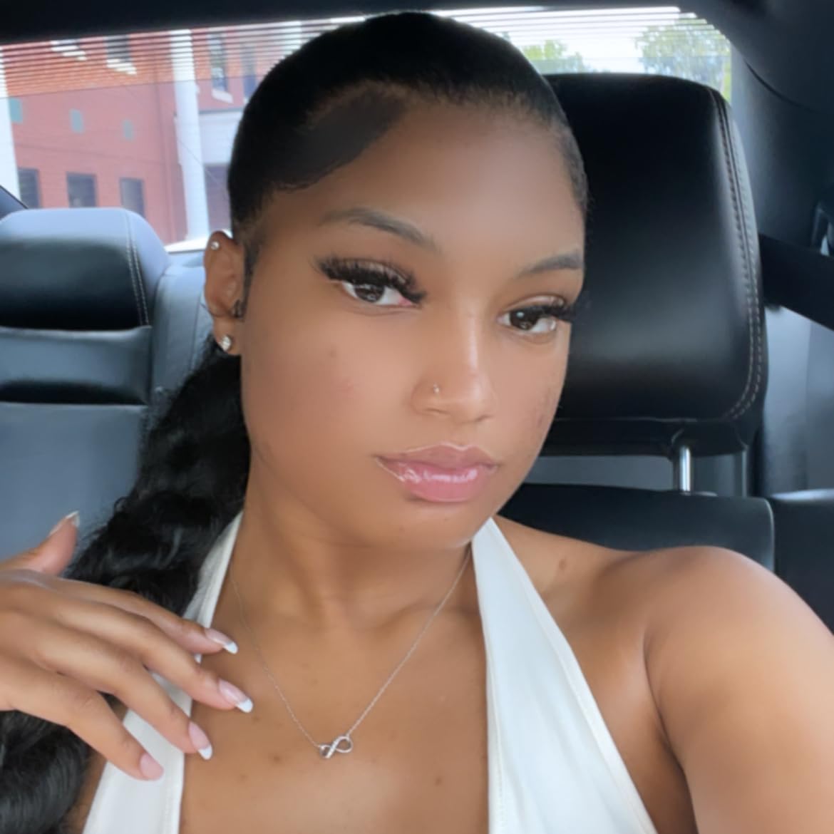 Armani Mone’t's Amazon Page