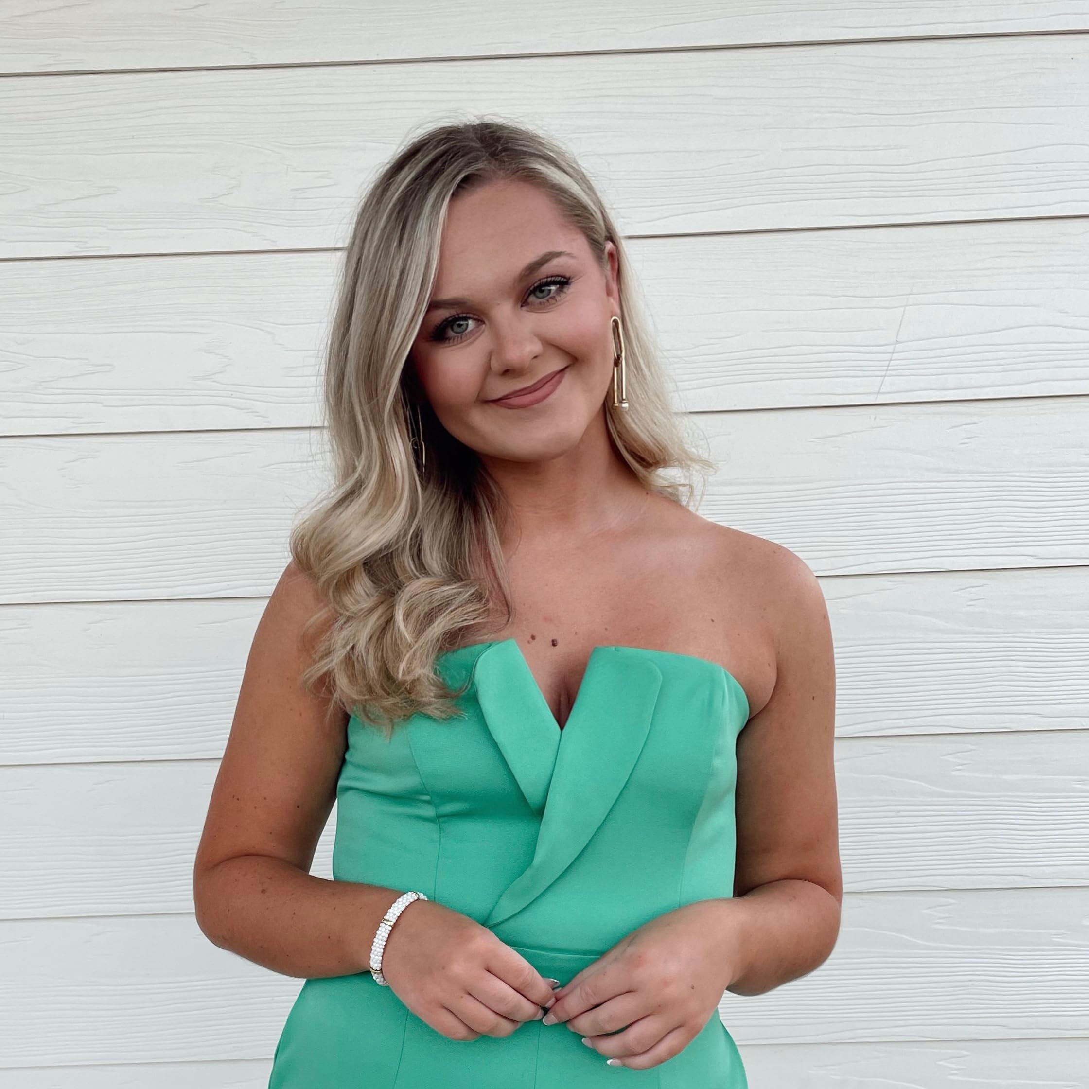 Madison Burnett's Amazon Page