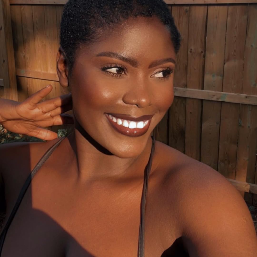 Dianika Volcy's Amazon Page