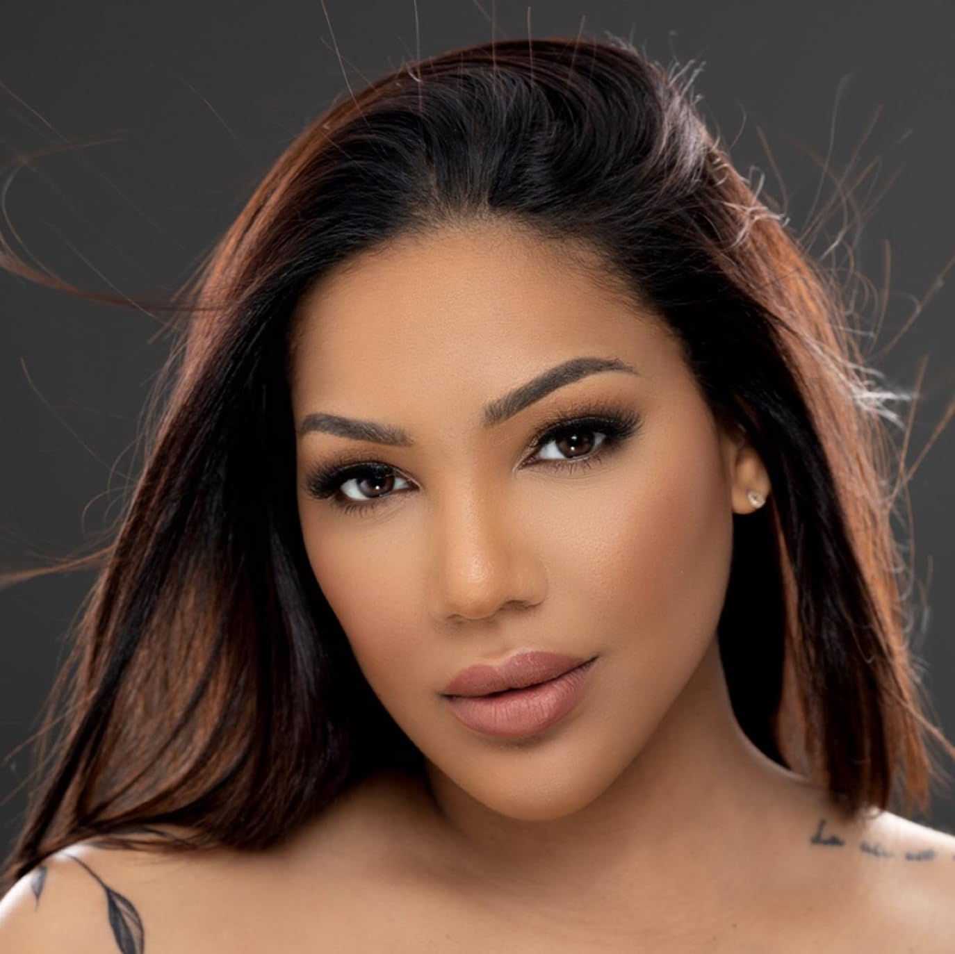 Massiel Nina's Amazon Page