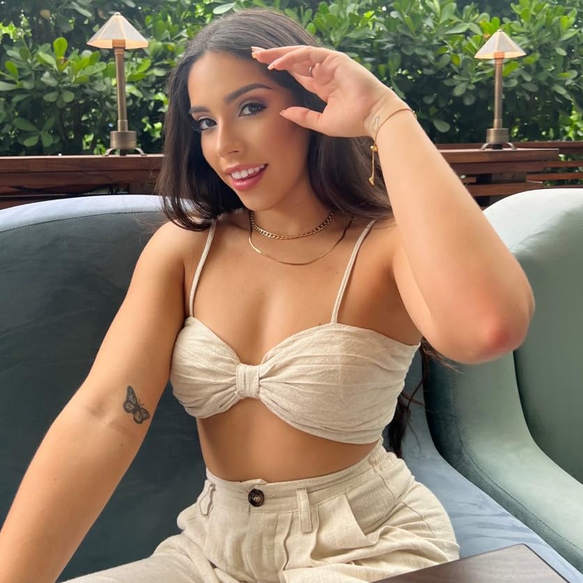 Amazon Essentials's Amazon Page