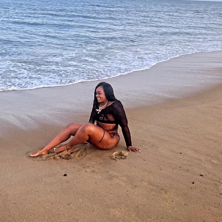 Moni Siamone's Amazon Page