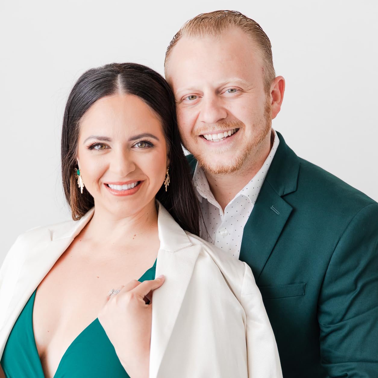 Meivys & David Suarez's Amazon Page