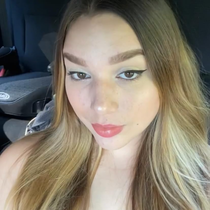 Vanessa Reeves's Amazon Page