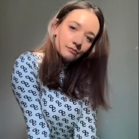 Mandy (@oldloserinbrooklyn)'s Amazon Page