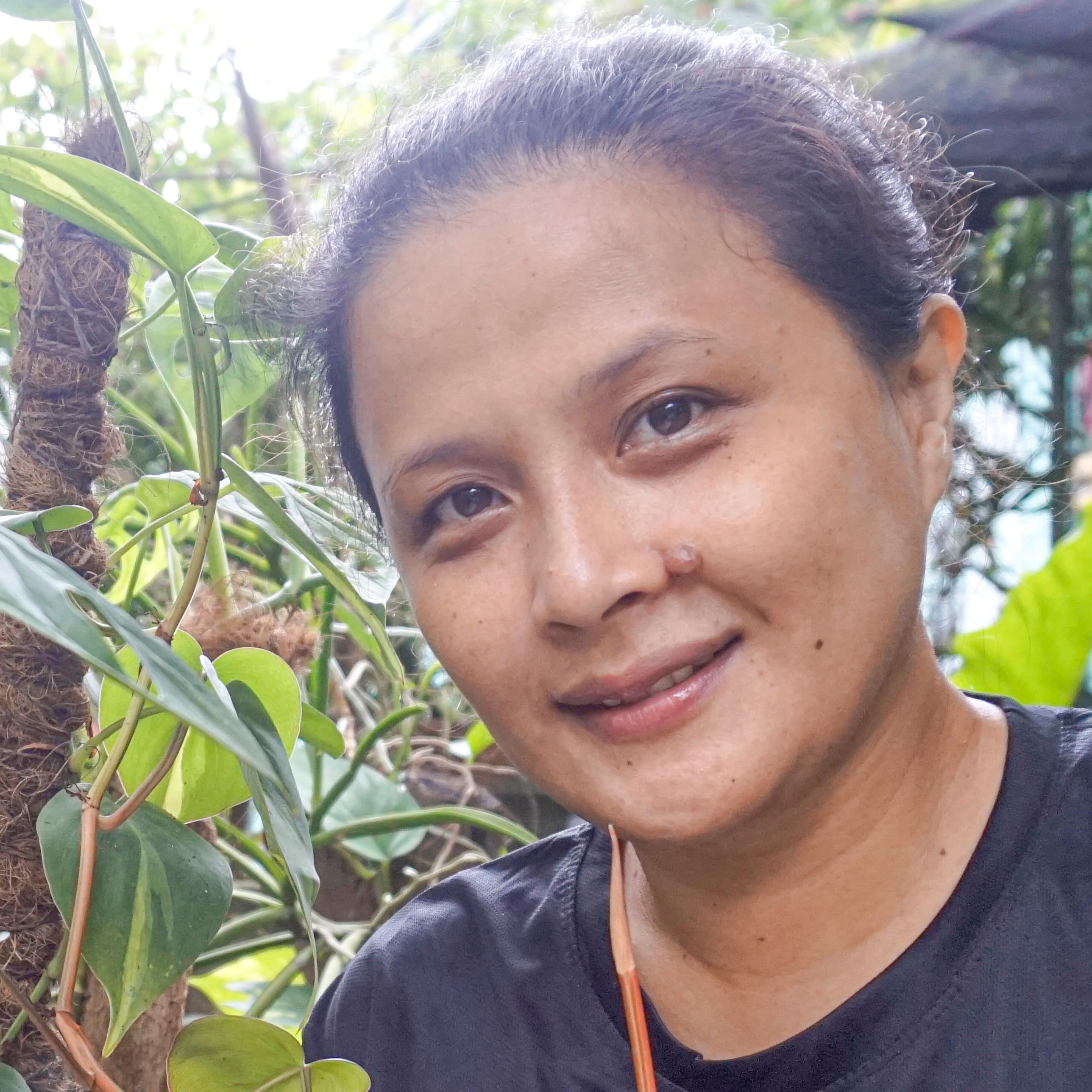 Rutchie Marikit's Amazon Page