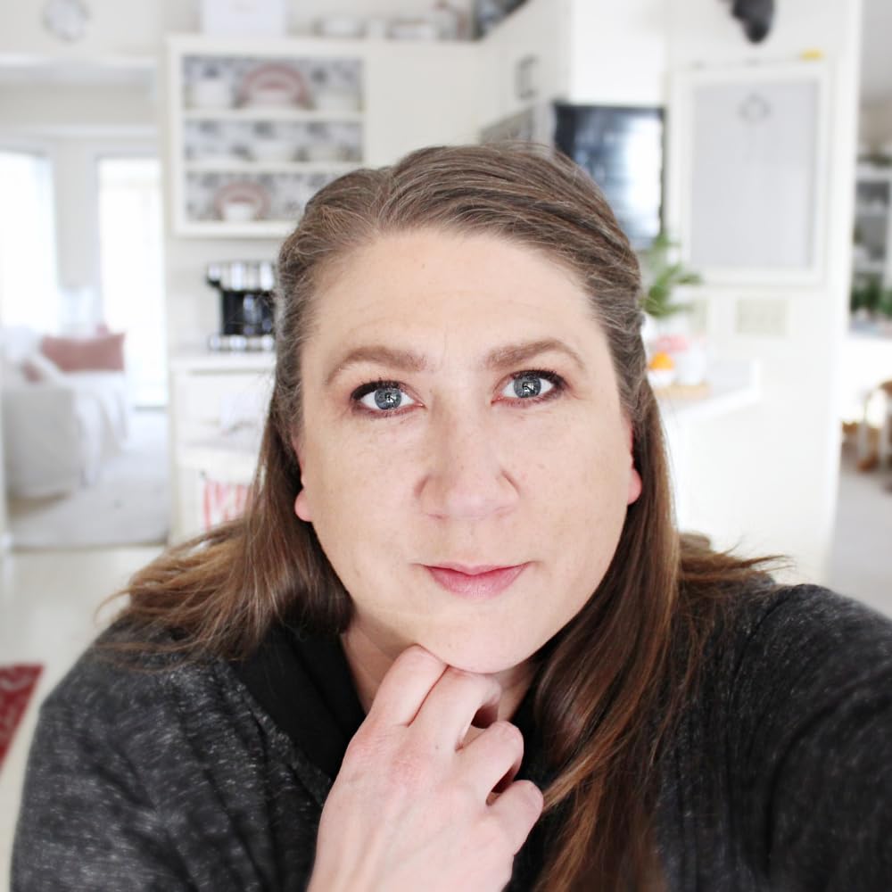 Robin Johnson Decor's Amazon Page