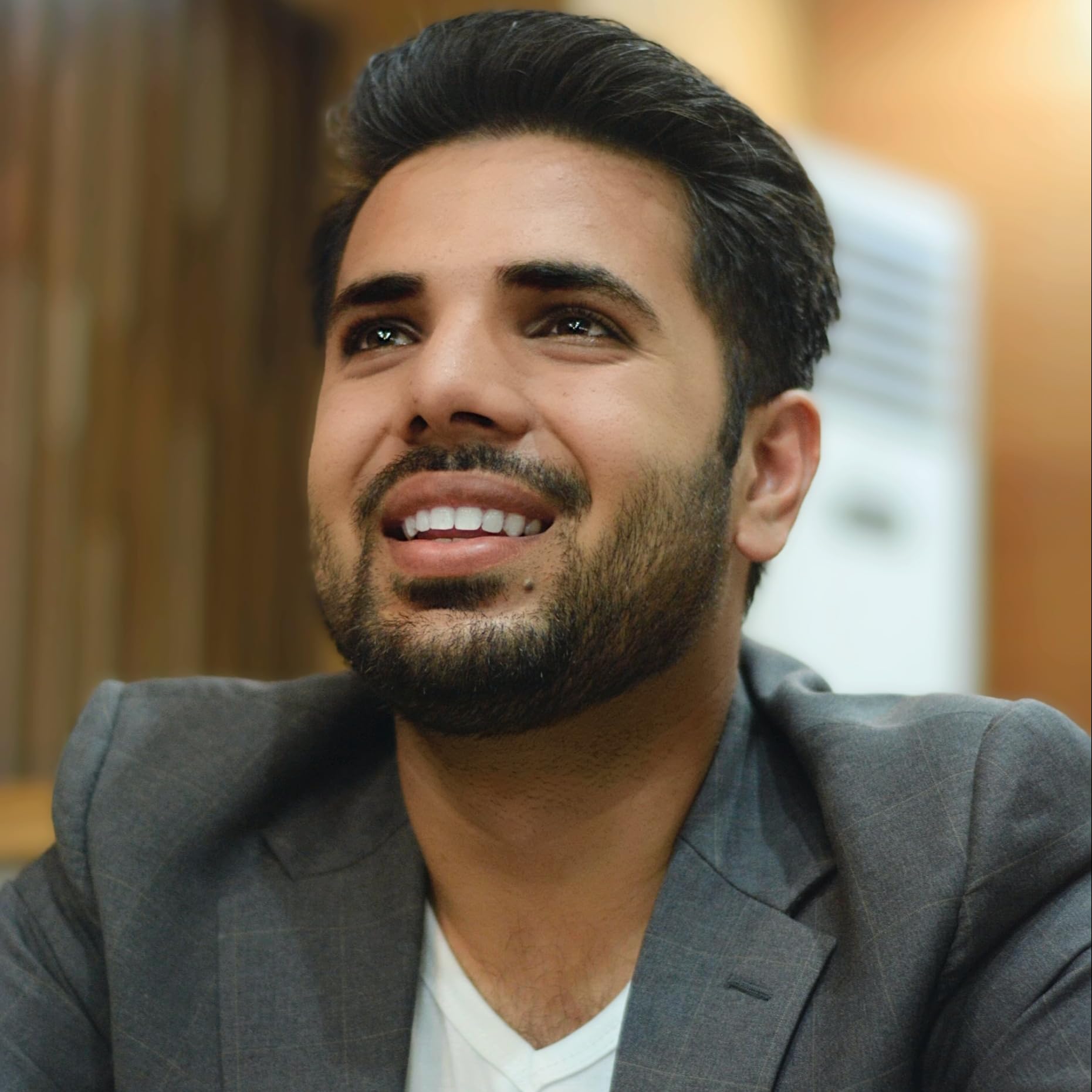 Hassan Shabbir's Amazon Page