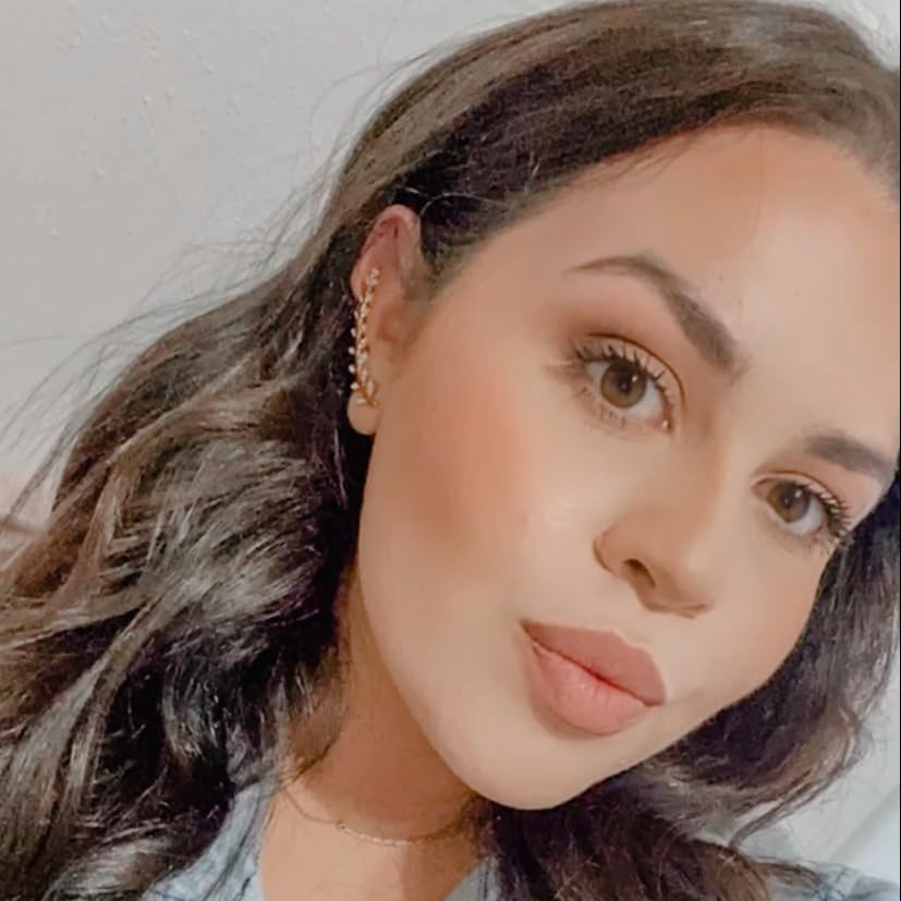 Selena Gutierrez's Amazon Page