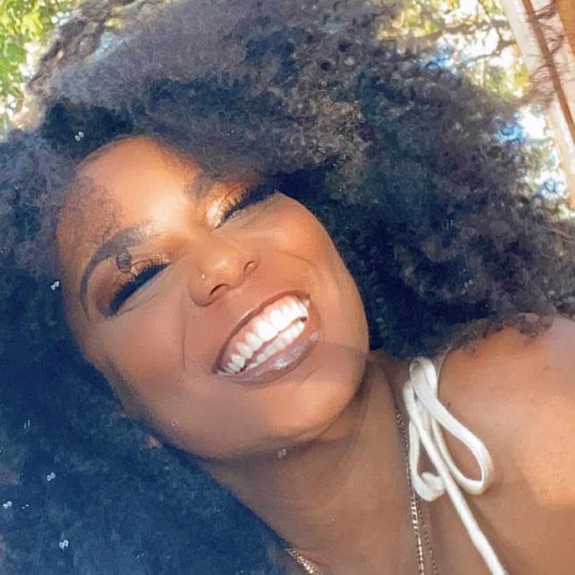 Shadaya Raquel's Amazon Page