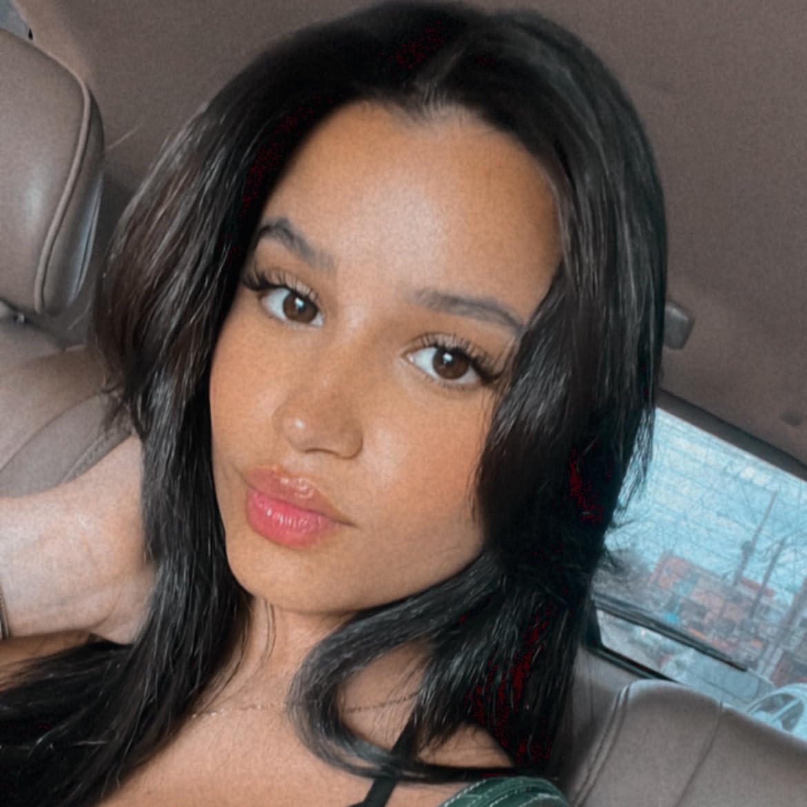 Michelle Rosa's Amazon Page