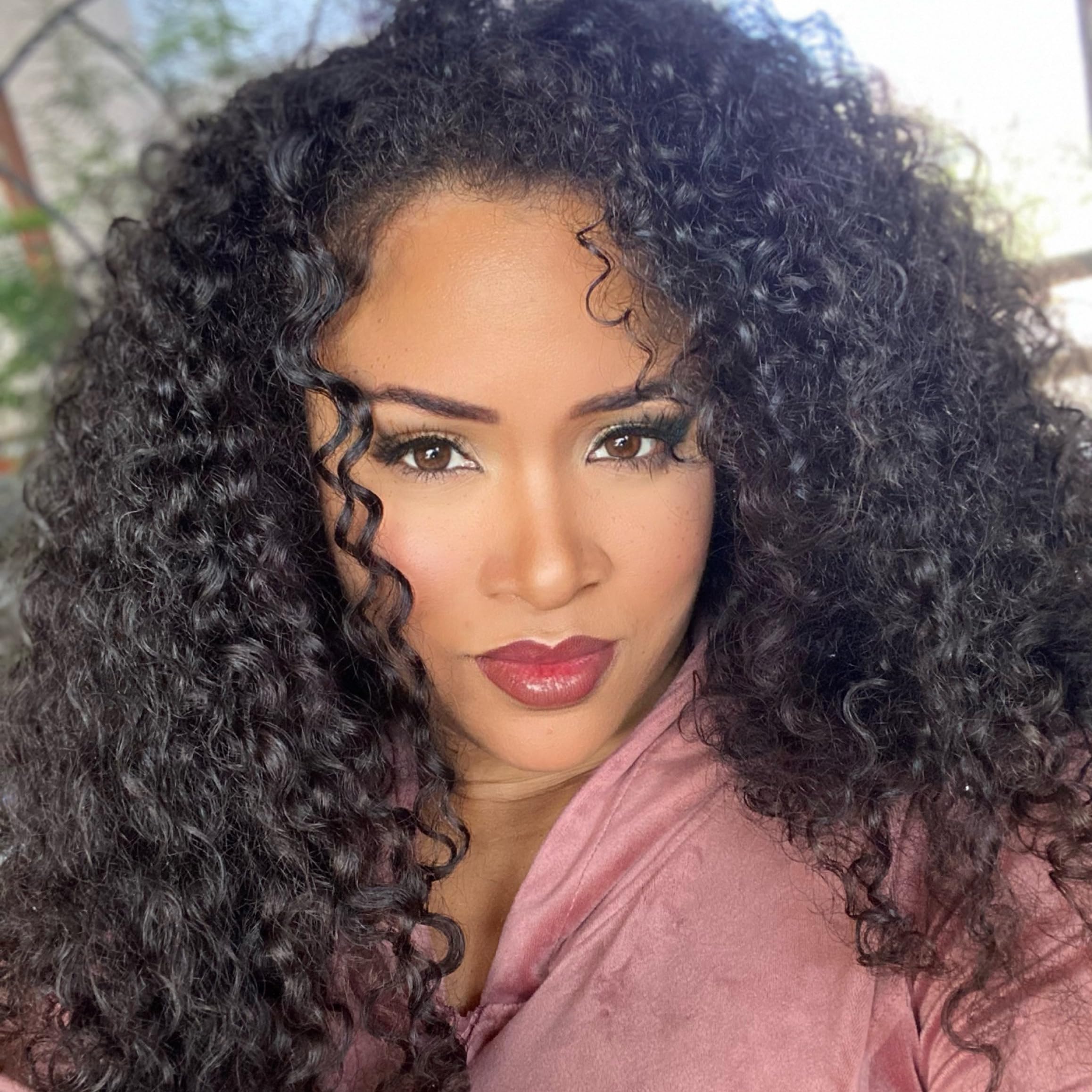 Simfany Brooks's Amazon Page