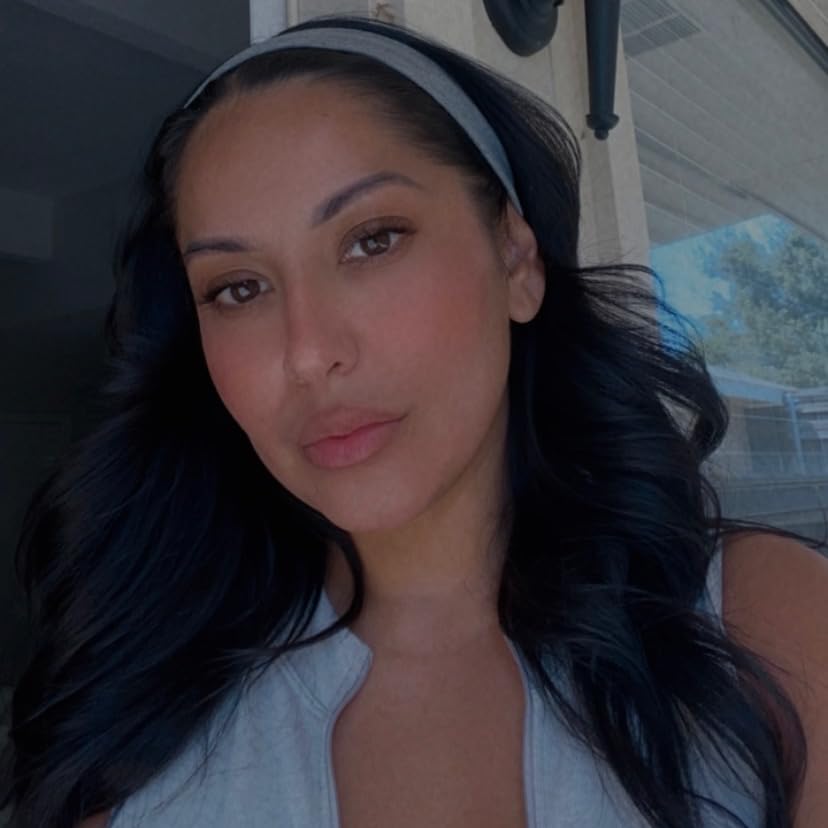 Estefania Fernandez's Amazon Page