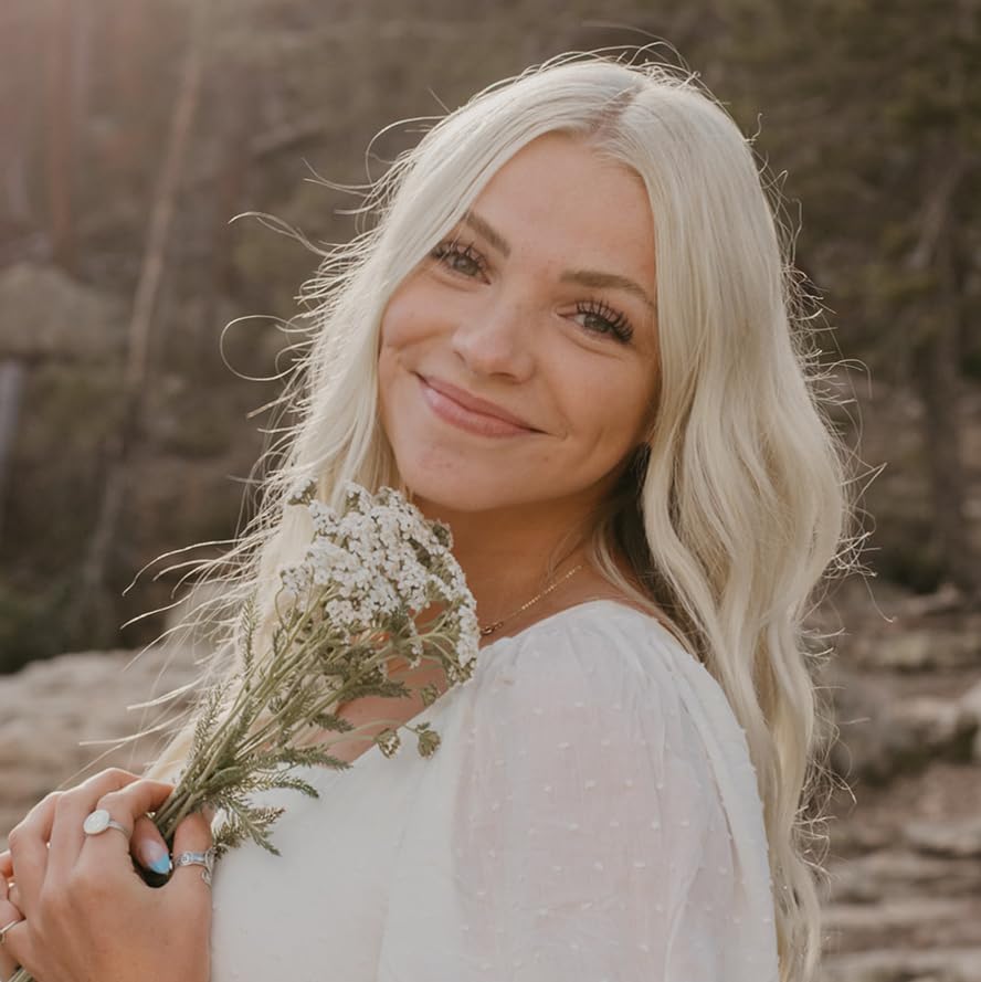 taylee dastrup's Amazon Page